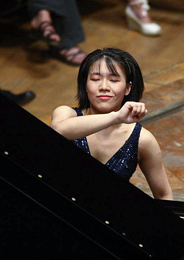 Portfolio of Dan Porges, musical portraits photographer (A to H)